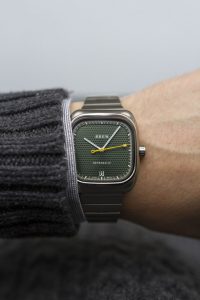 Explore 2024's Top Watch Men Styles: Classic Elegance Meets Modern Flair