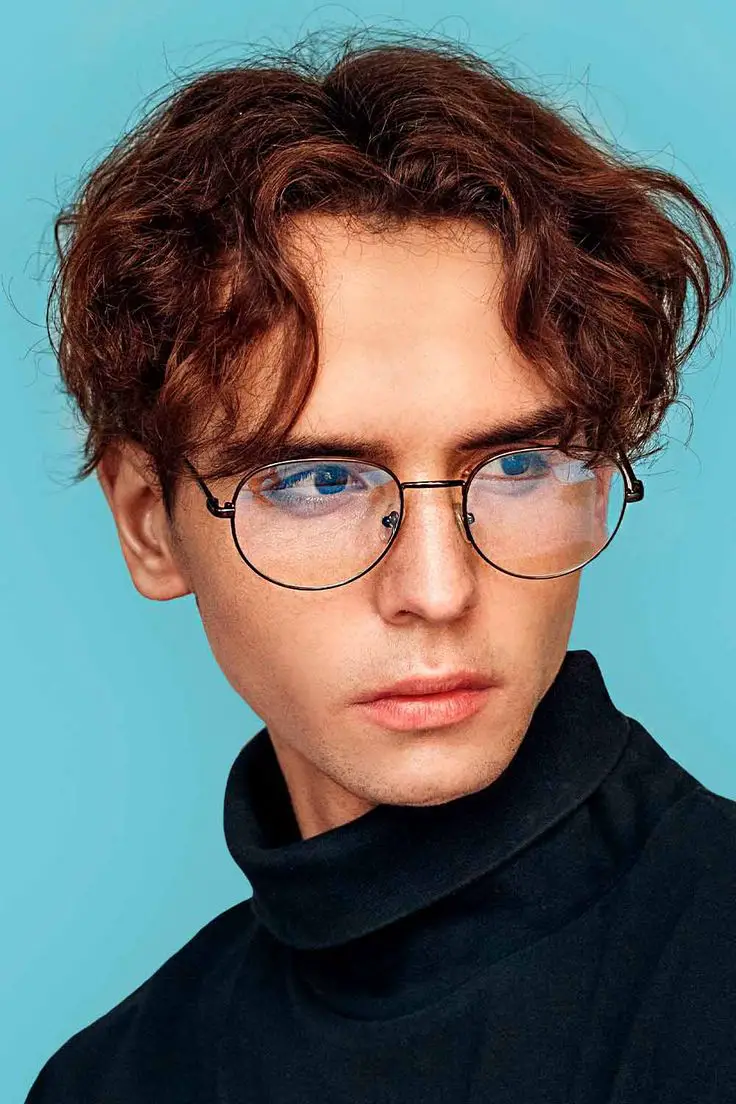 Discover the Hottest Men's Summer Hairstyles 2024: Middle Part ...